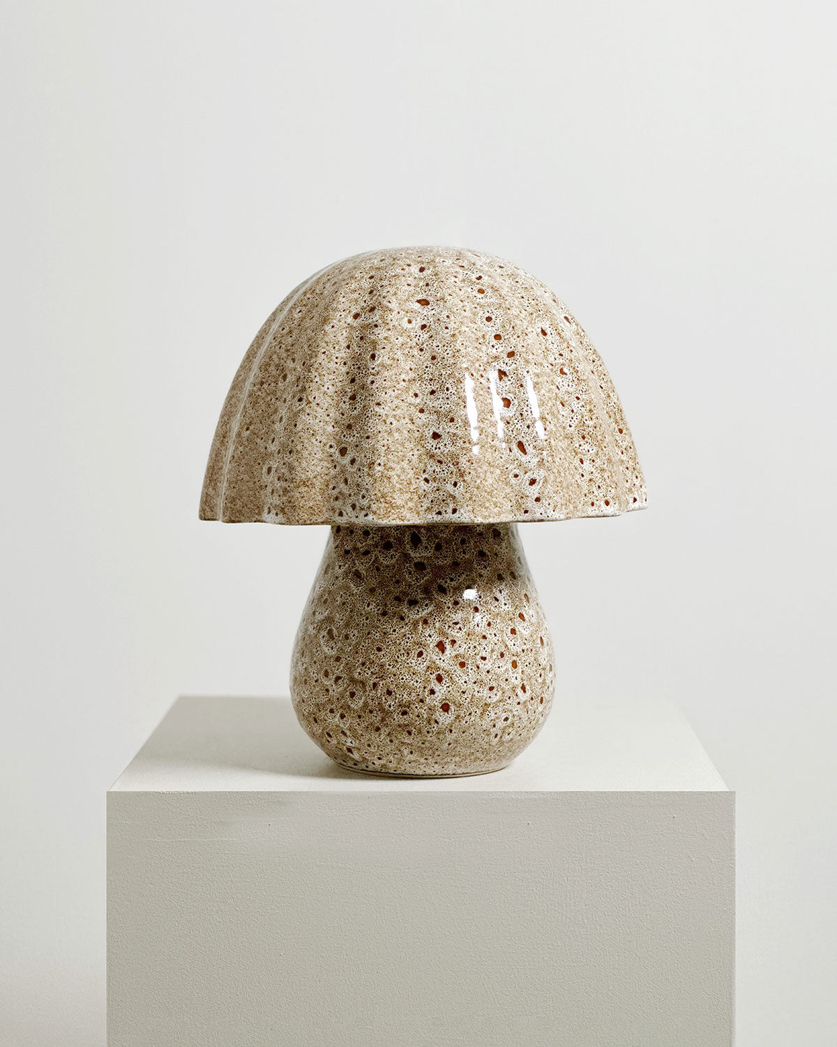 Periwinkle Ceramic Table Lamp | White Ochre | Robert Gordon Interiors