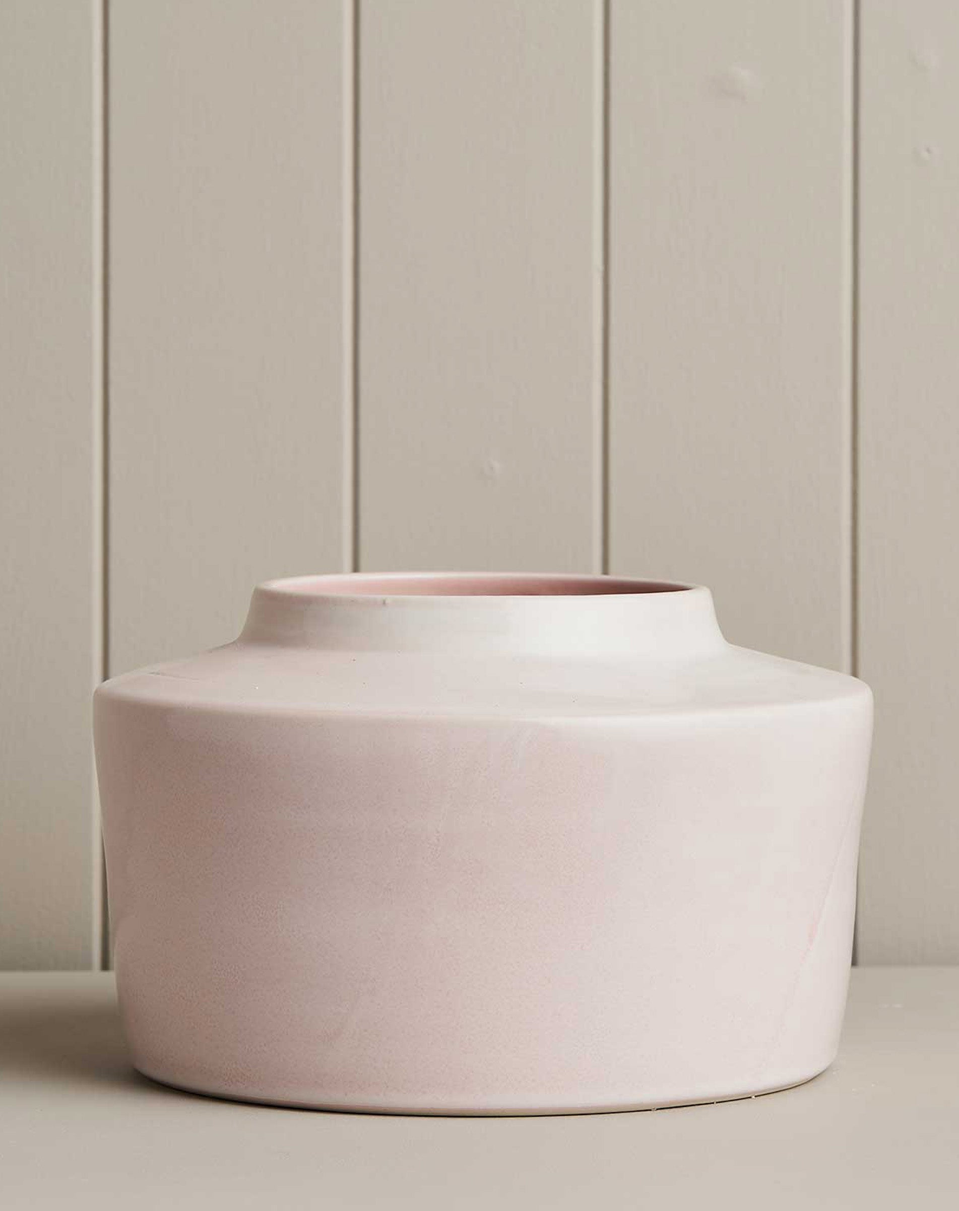 Australian Made Ceramic Lighting & Basins | Robert Gordon Interiors