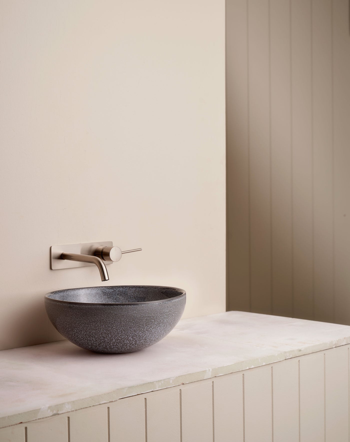 Australian Made Ceramic Lighting & Basins | Robert Gordon Interiors
